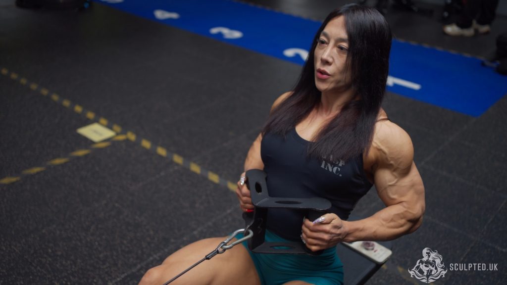 Yan Hong – London Gym – 4K Part 1 – Sculpted