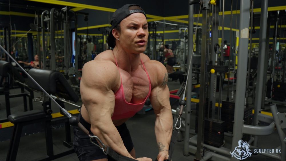 Sculpted – Female bodybuilding videos